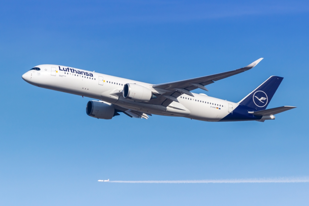 Lufthansa Erhebt Ab 2025 Umweltzuschläge
